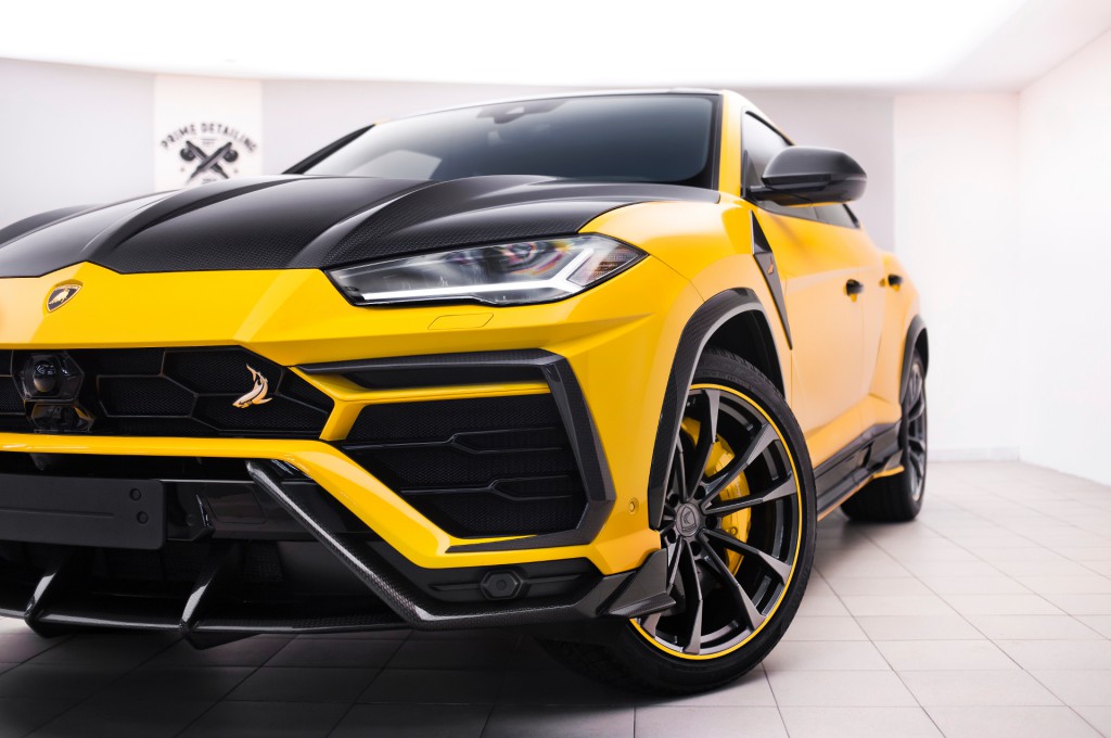Lamborghini Urus Yellow stealth carbon edition 1/3 part 2 / TopCar