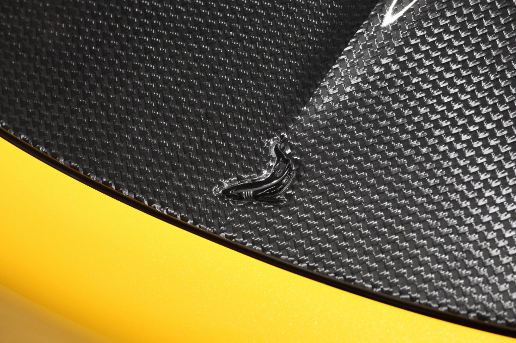 Introducing the MClaren 720s FURY in a toxic yellow color. / TopCar