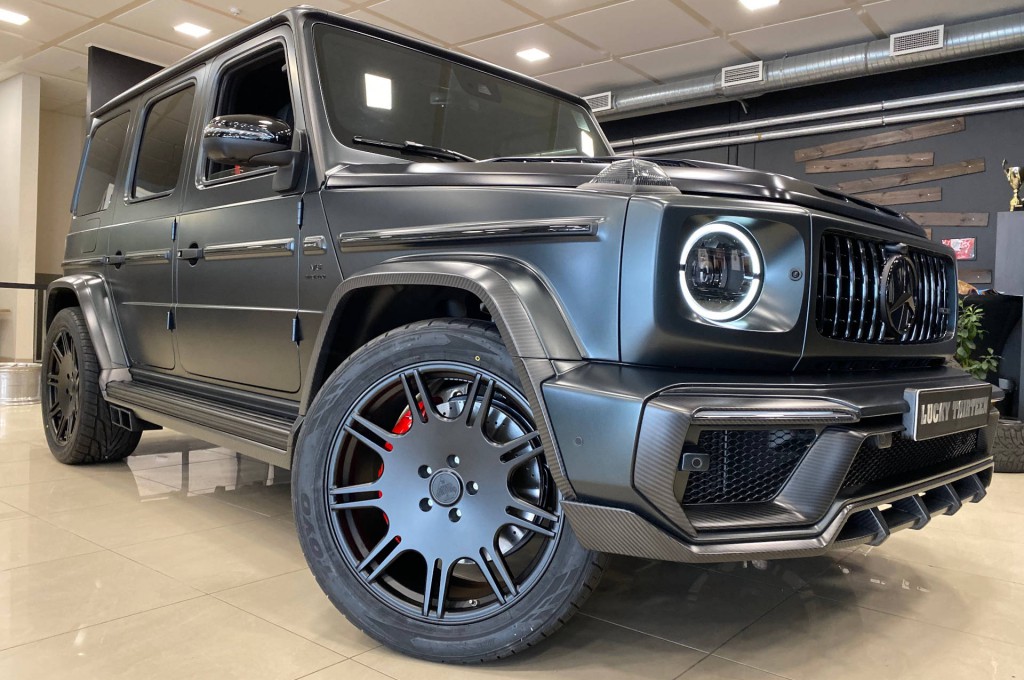 Mercedes G63 AMG Inferno matte dark green / TopCar