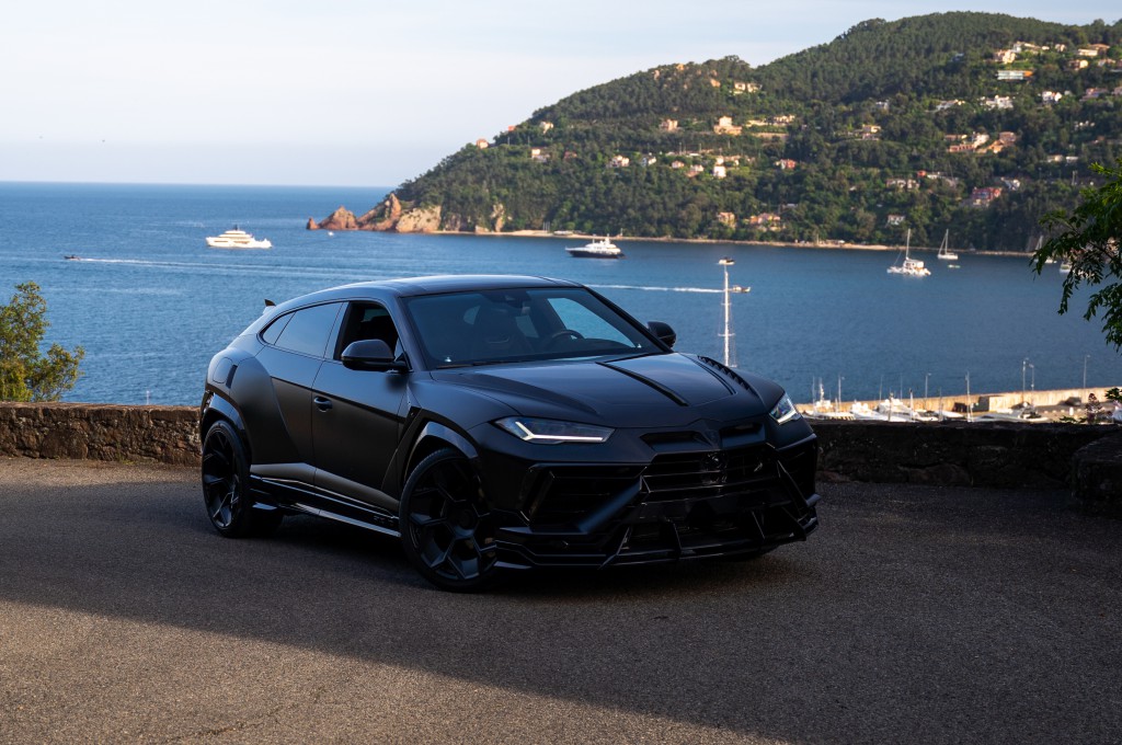 Urus R’Evo Stealth Edition 10/13 / TopCar