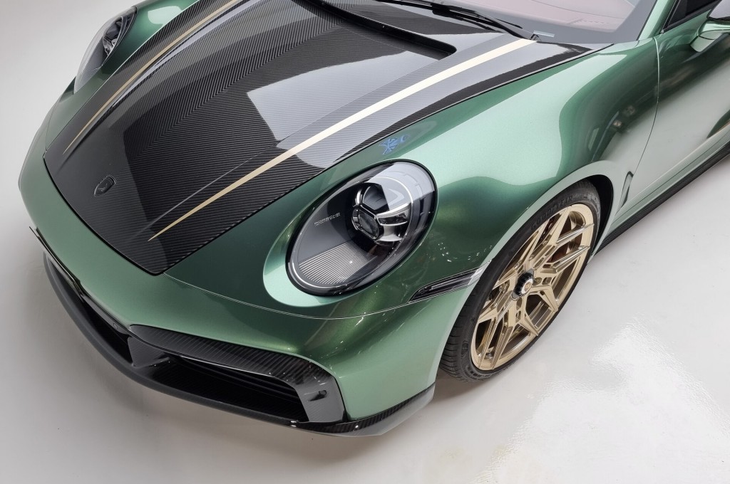 Porsche 992 Turbo S with TopCar Design Light Pack carbon fiber ...