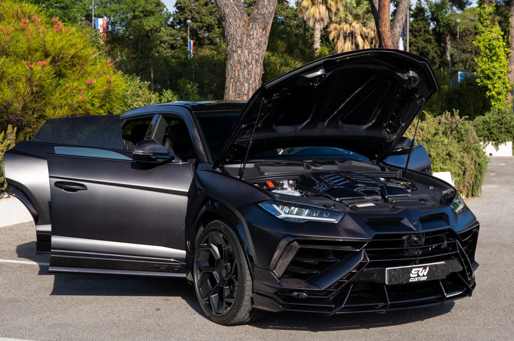 Urus R’Evo Stealth Edition 10/13 / TopCar