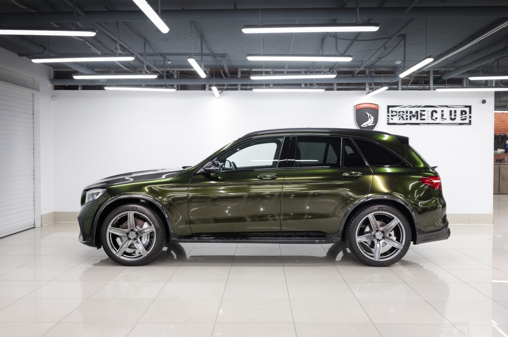 Mercedes-Benz GLC green / TopCar