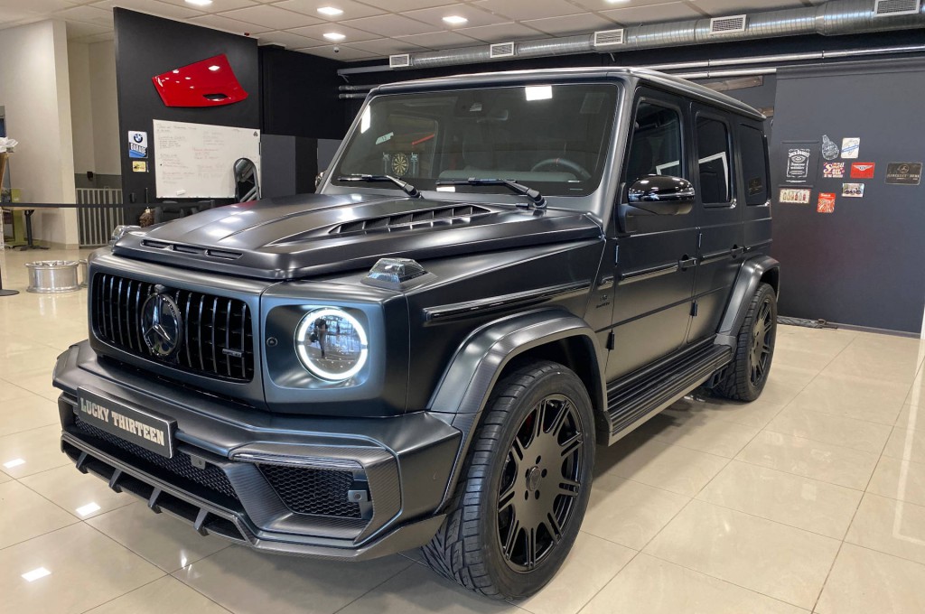 Mercedes G63 AMG Inferno matte dark green / TopCar