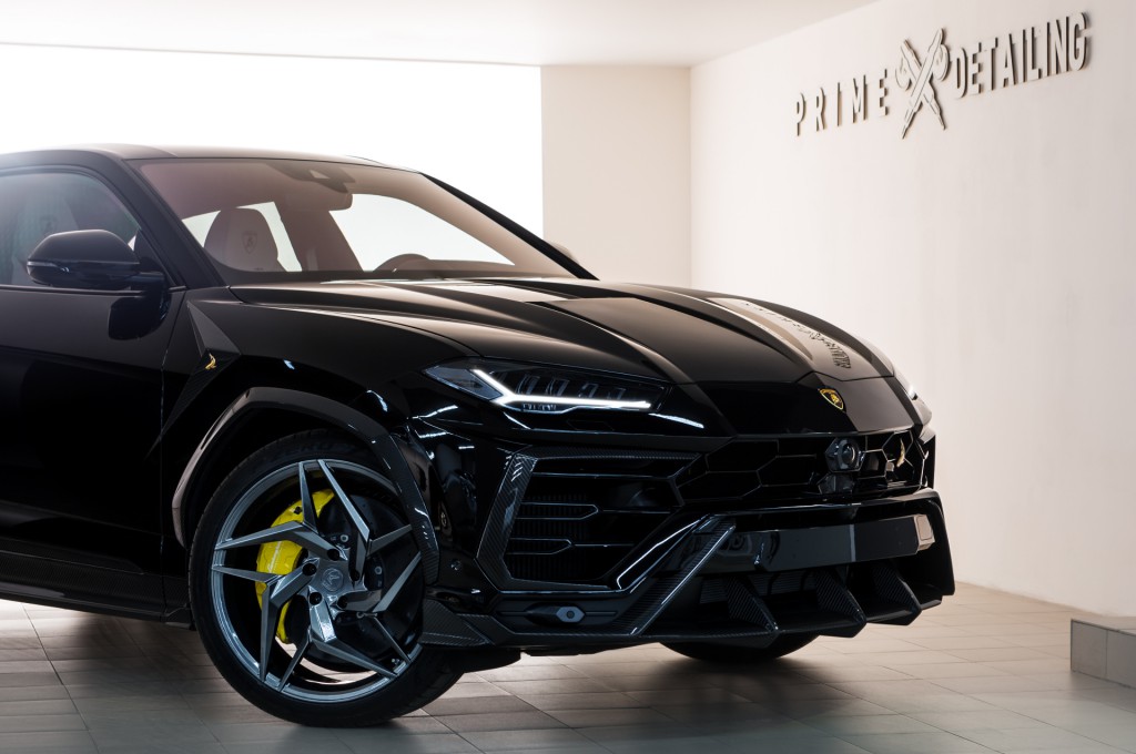 Lamborghini Urus Black / TopCar