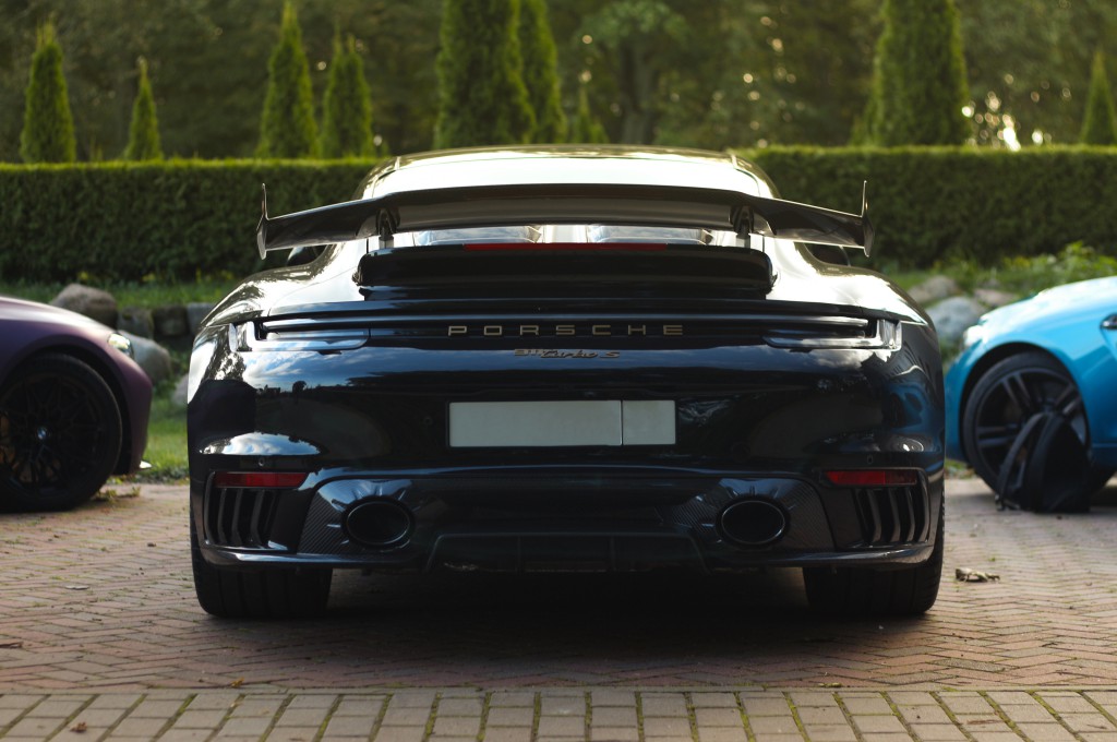 Tuning Porsche 992 Turbo S light pack / TopCar